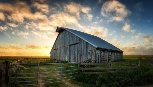 Types of Barns - Timber Frame HQ