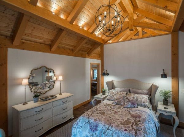 10 Timber Frame Homes That Make You Want to Stay in Bed - Timber Frame HQ