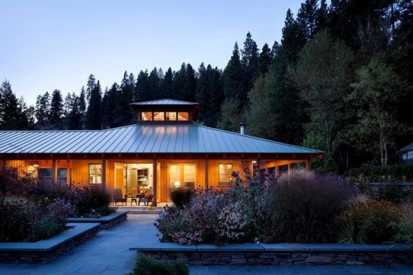 8 Timber Frames That Will Make You Want to Have a Garden Party - Timber ...