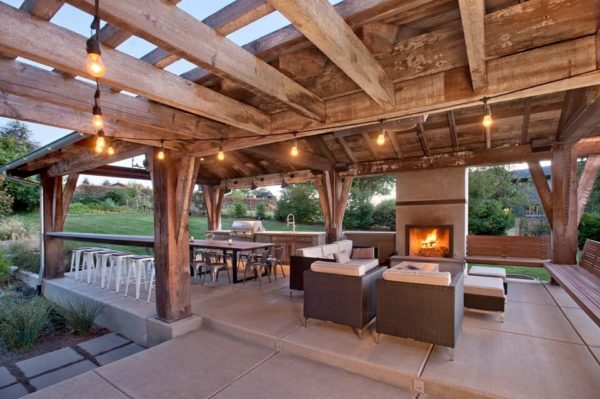 9 Timber Frames That Will Make You Want to Host a Cookout - Timber Frame HQ